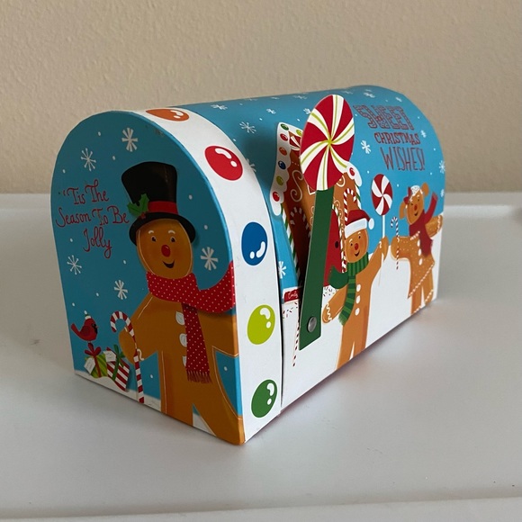 Holiday | No Brand Holiday Themed Box Gingerbread Men Candy Canes ...
